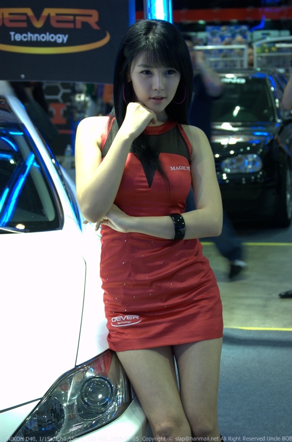 [D40] SAS 레이싱걸들1 - 니콘 Talk