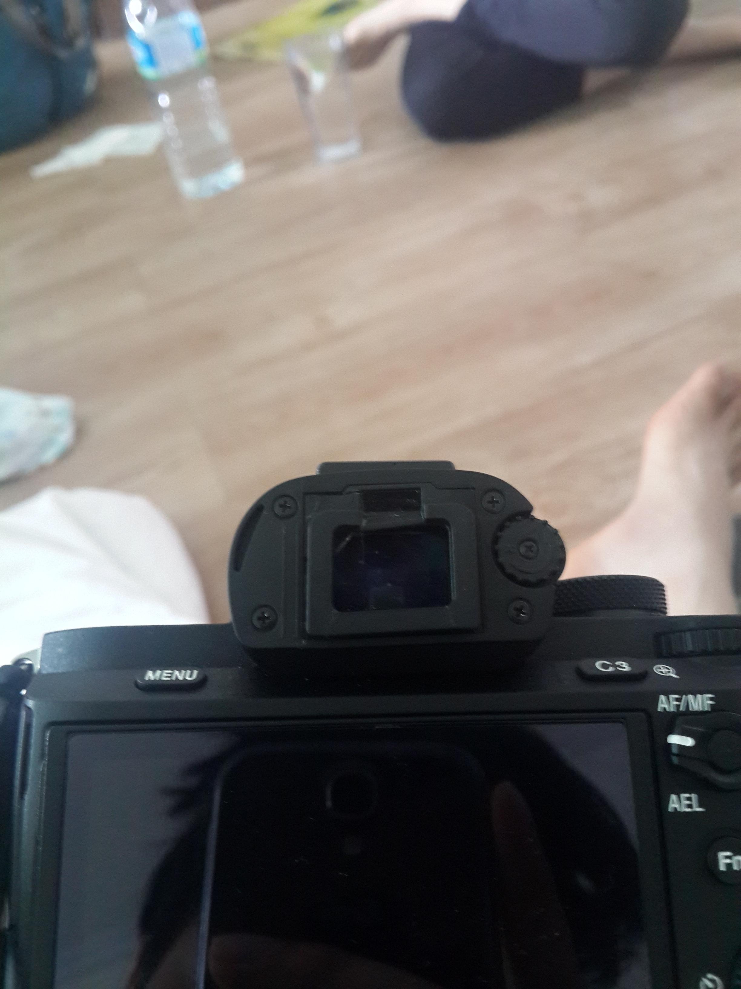 a7m2 자유낙하 파손 ㅠㅠ 수리하면 견적이 얼마나나욜까요 ㅠㅠ - 소니 Talk