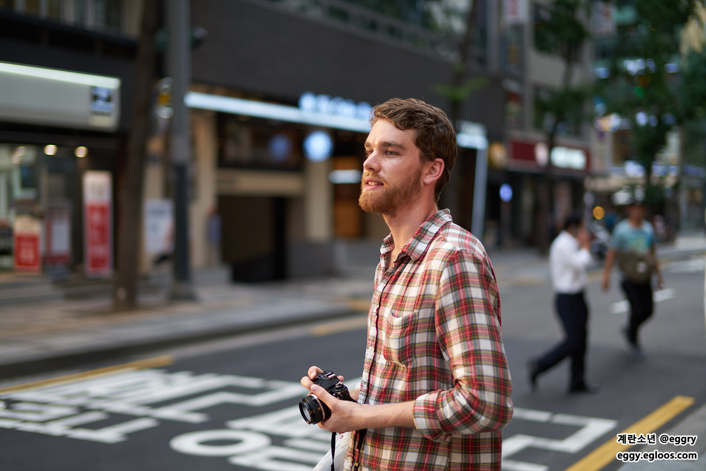 [A7R2+50.4ZA] 사진 찍는 외국인 - 소니 Talk