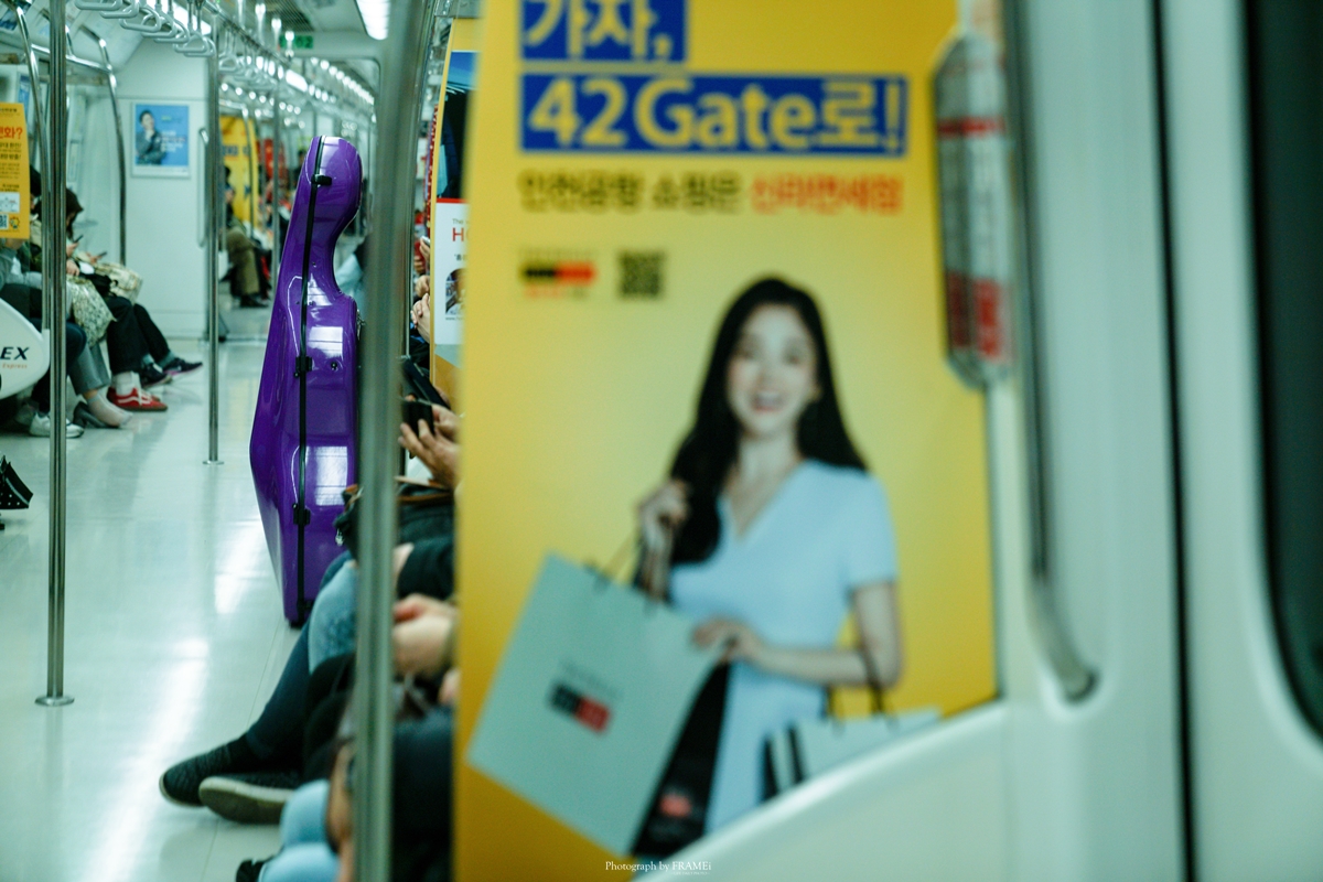 [A7R2|2470GM] 공항철도에서 - 소니 Talk