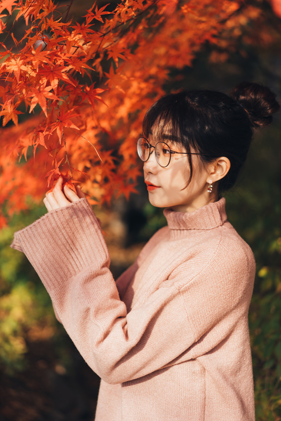 [a7m2/55.8z] 인물사진 - 소니 Talk