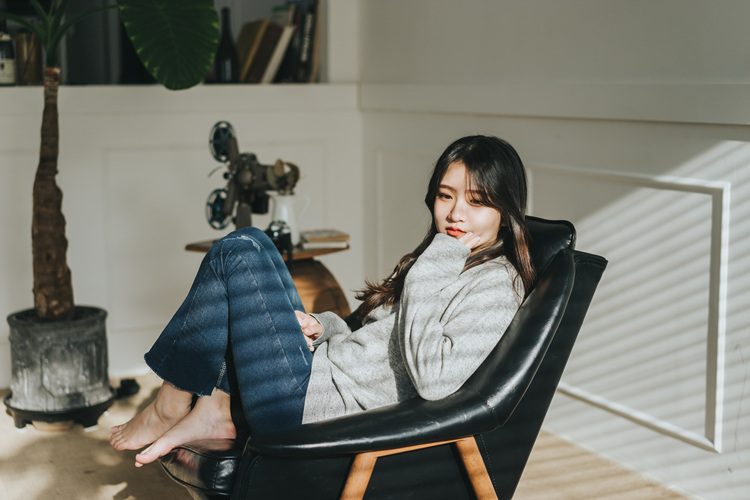 [a7m2+55.8z] 인물 사진 - 소니 Talk