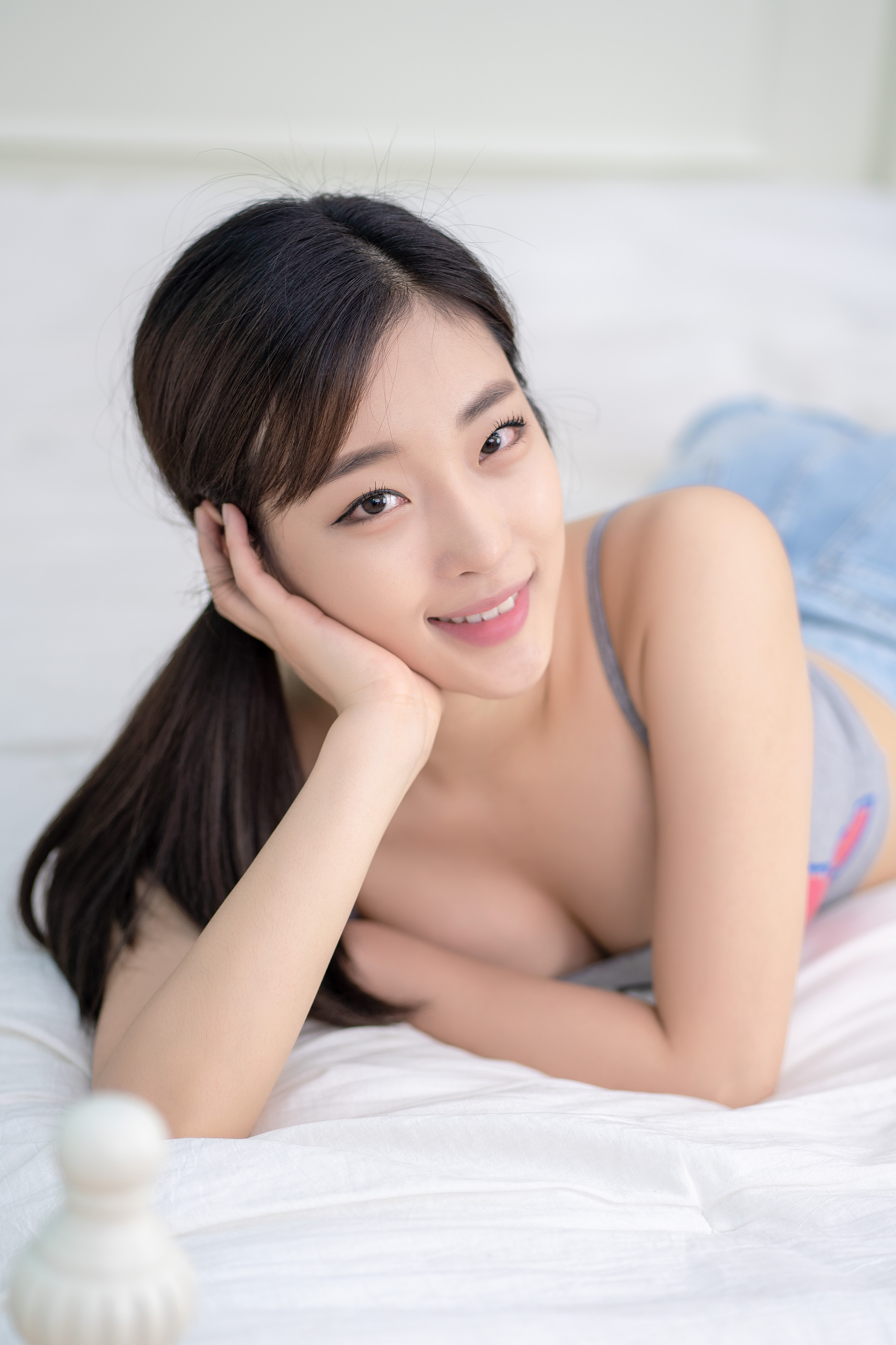 Model 아람 | A7R3 - 소니 Talk